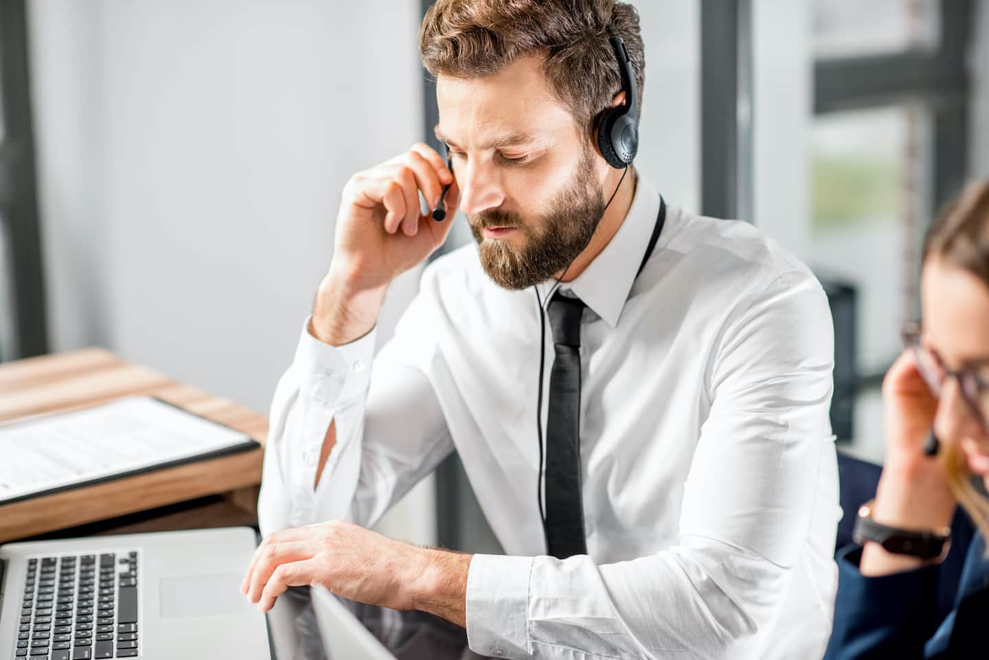 Getting Past Gatekeepers: 3 Outbound Call Strategies